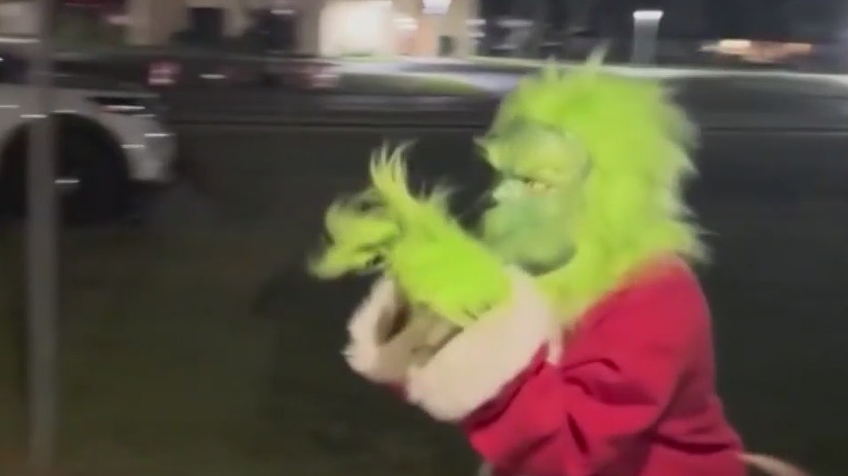 Grinch helps with arrest in Florida | FOX 5 Atlanta