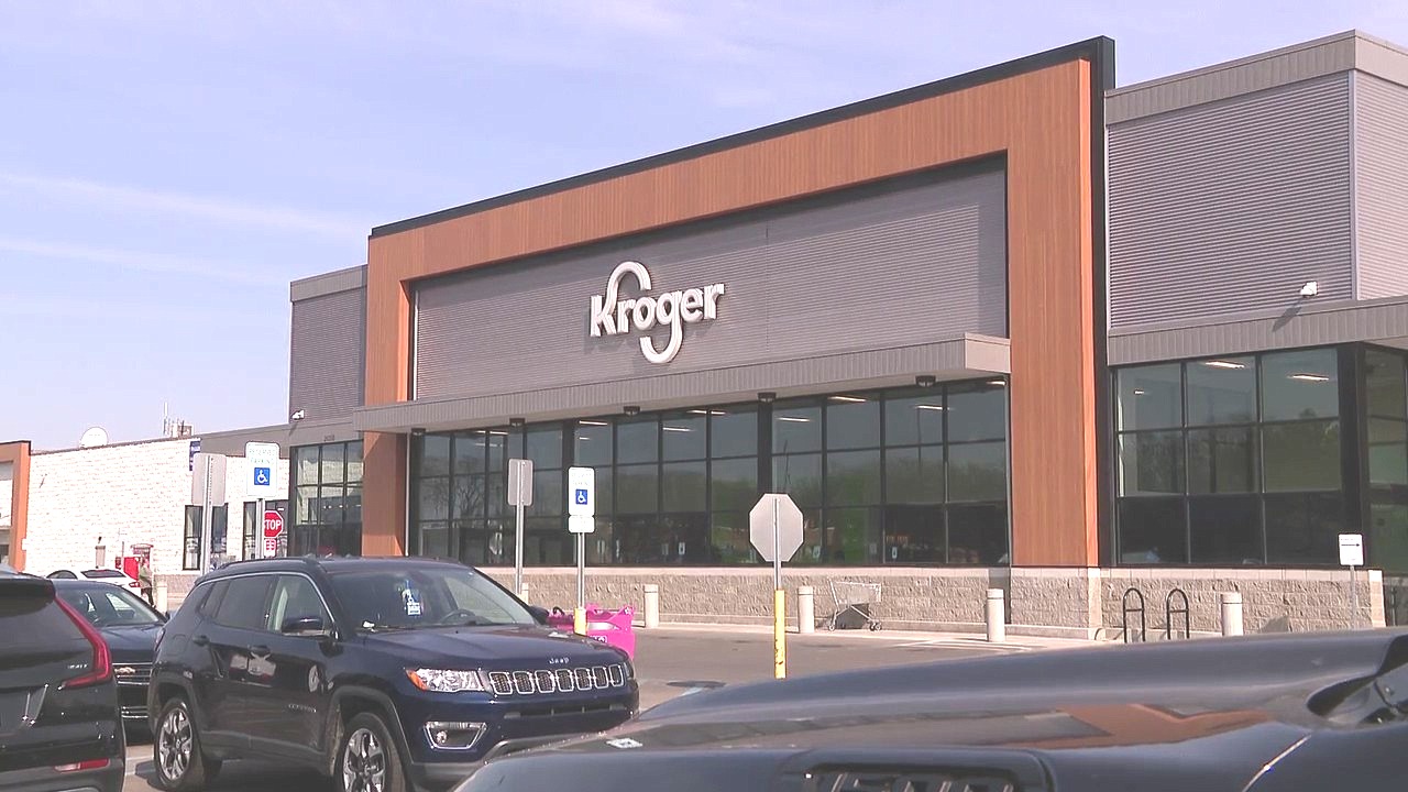 FTC lawsuit seeks to nix Kroger, Albertsons merger of grocery chains ...