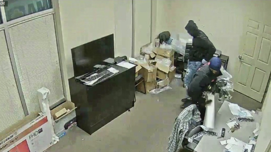 Texas Men Charged In Georgia Hair Heist Fox 5 Atlanta