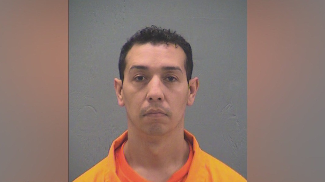 Tony Navarrete mug shot released, former AZ lawmaker | FOX 10 Phoenix