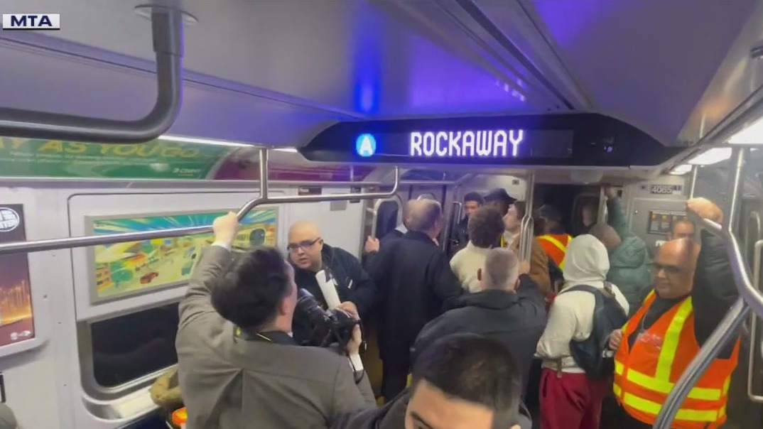 MTA's newest subway cars hit the tracks on A line | FOX 5 New York