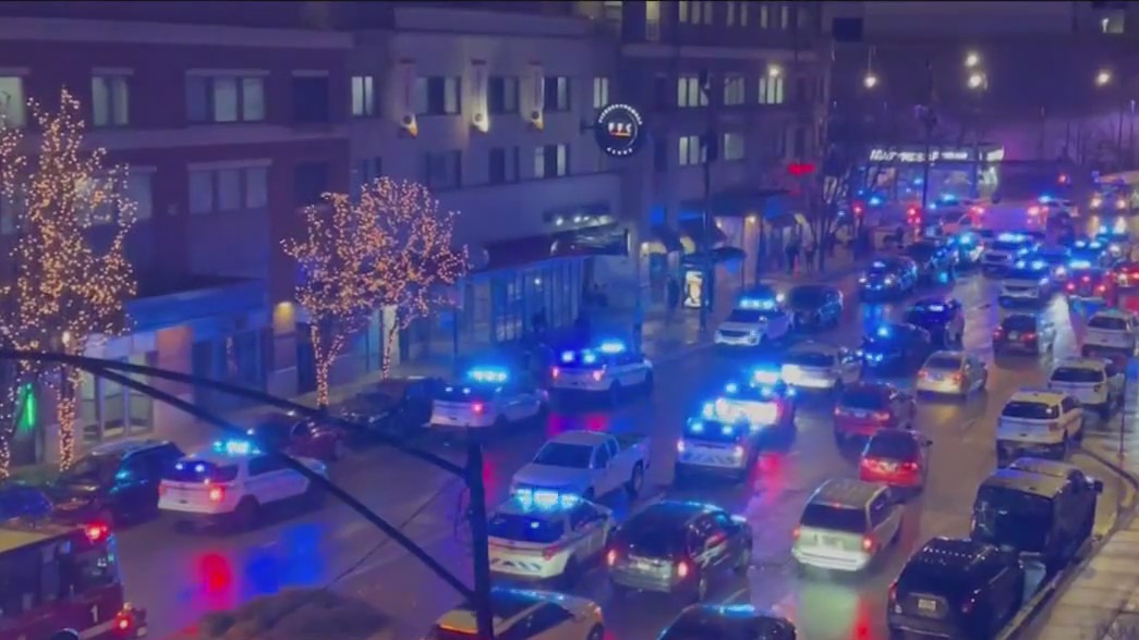 CTA Red Line shooting in South Loop leaves 2 injured | FOX 32 Chicago