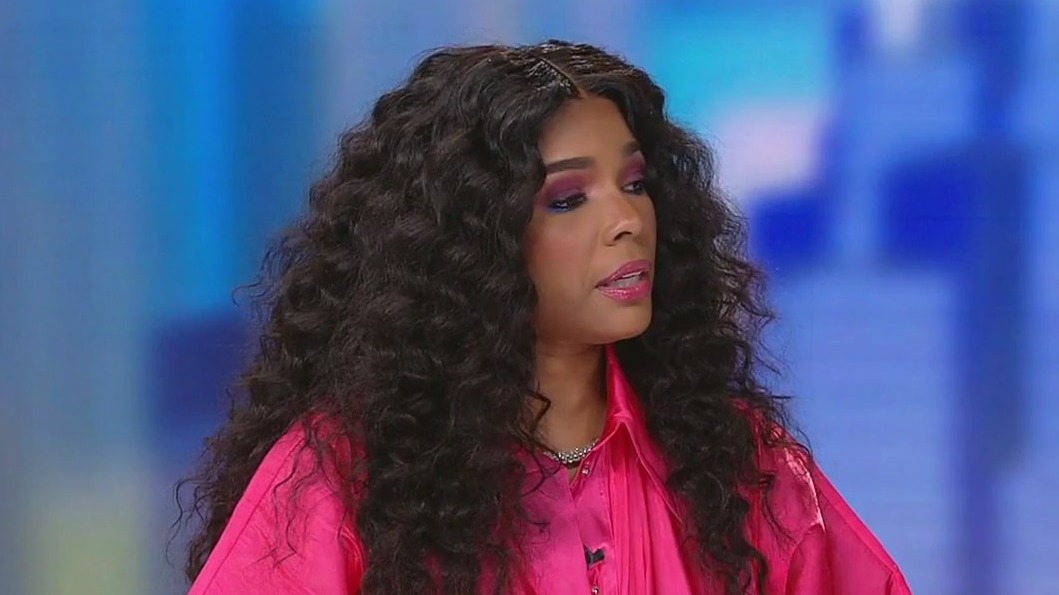 Syleena Johnson honors father in new song' | FOX 5 Atlanta