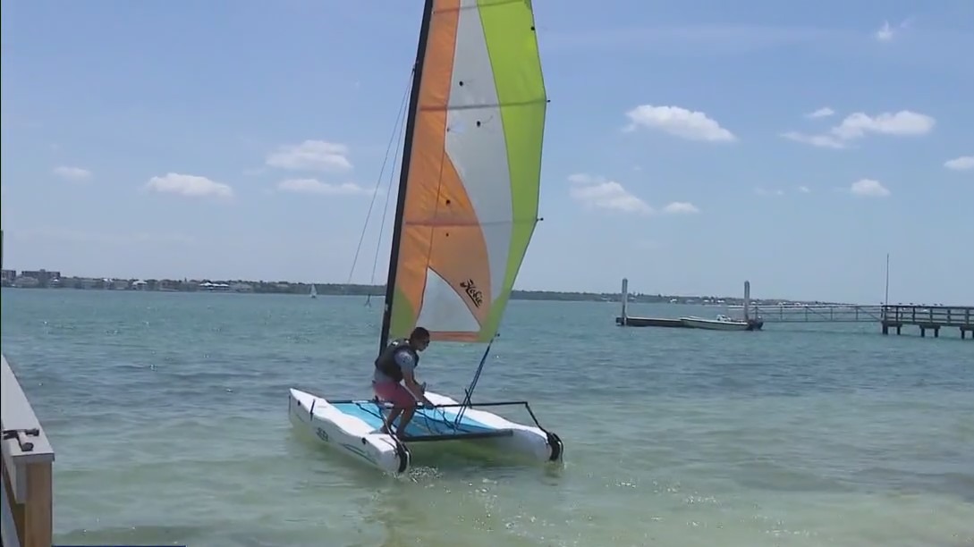 Clearwater center encourages sailing | FOX 13 Tampa Bay