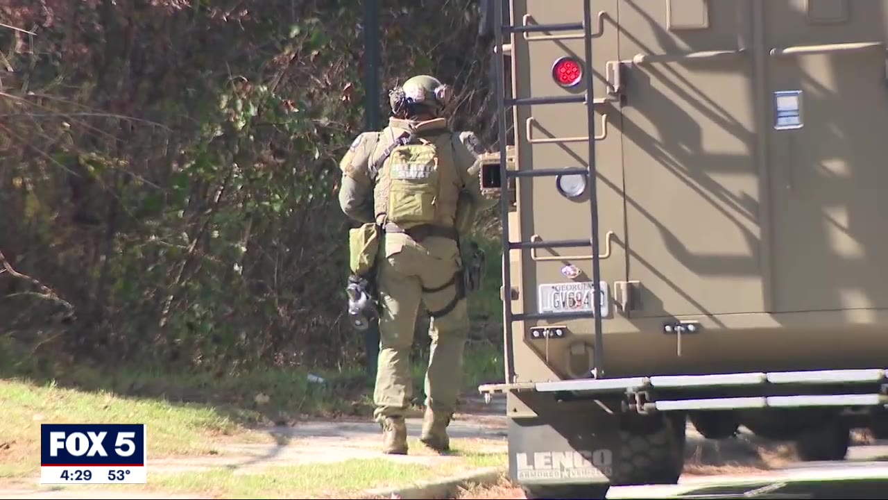 Swat Standoff Ends With Several Arrests After Squatting Incident Fox