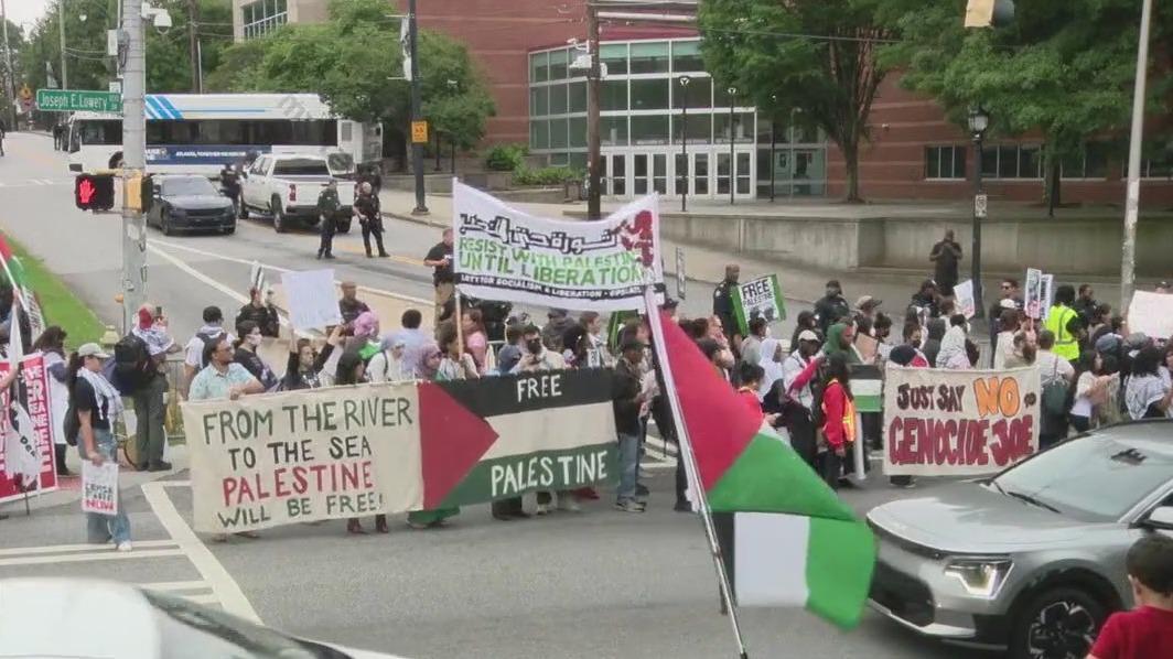 Pro-Palestine protest during Morehouse graduation | FOX 5 Atlanta