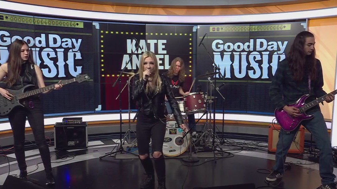 Kate Angel performs 'Blame' | FOX 7 Austin