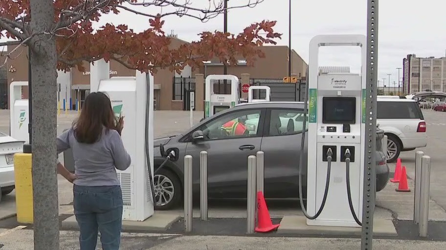 Wisconsin EV chargers, Evers signs bills