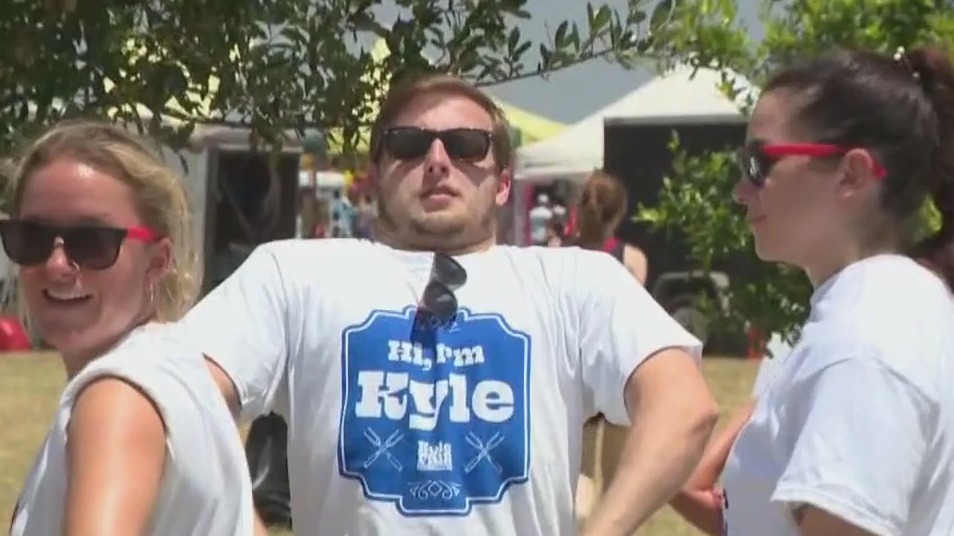 Across America: 'Kyle' gathering falls short of world record | FOX 32 ...