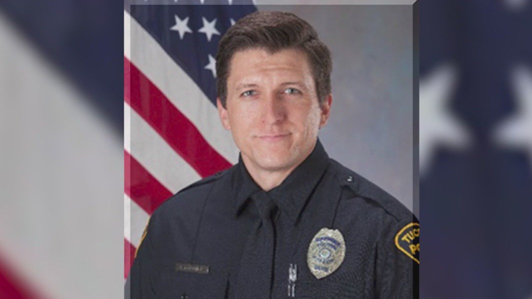 Tucson Officer Adam Buckner killed in crash | FOX 10 Phoenix