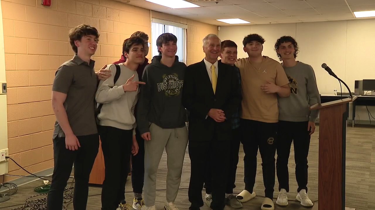 Lutheran High North students gets lesson on fraud from Rob Wolchek ...