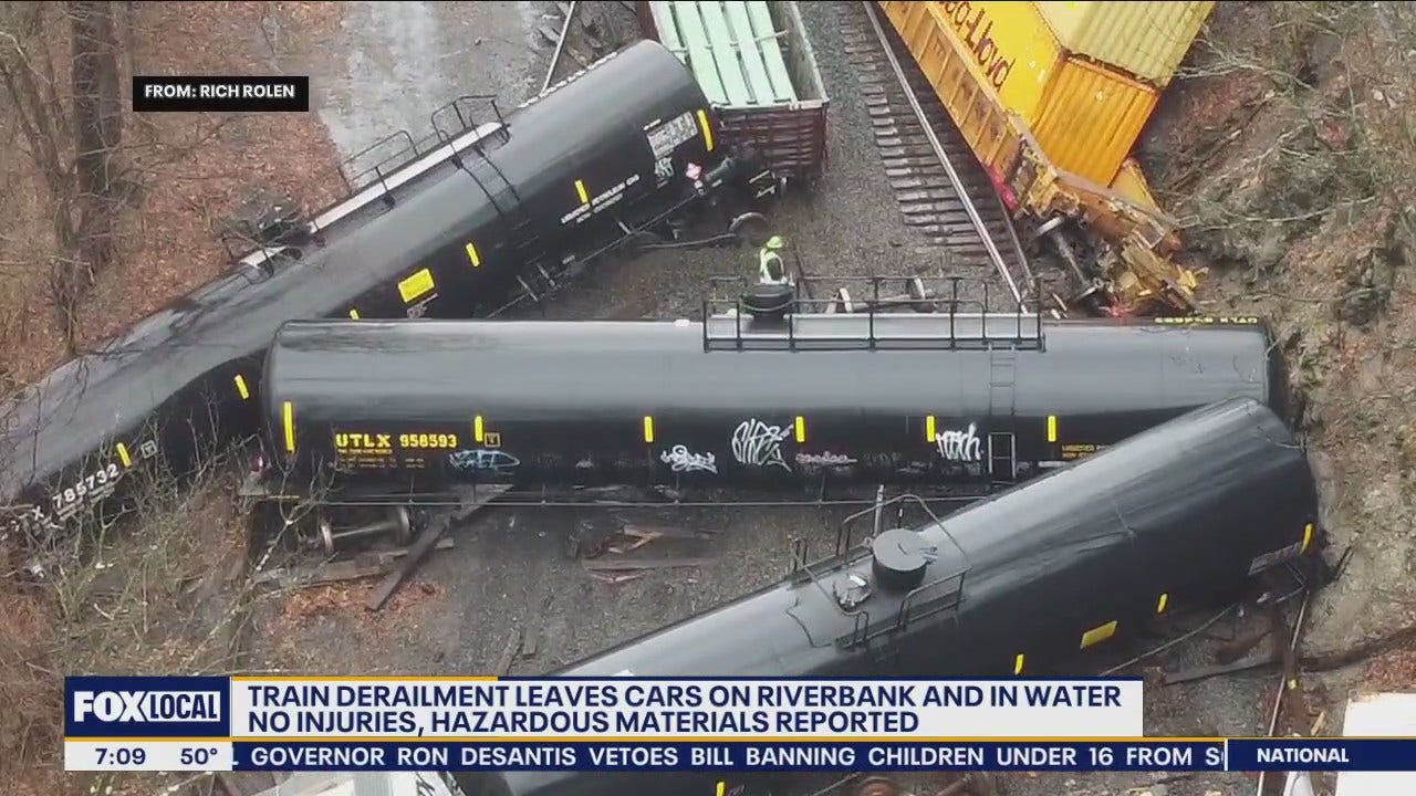 Train derailment in Pennsylvania sends cars onto riverbank, into water ...
