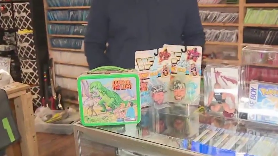 Freaktoyz in downtown Sheboygan | FOX6 Milwaukee