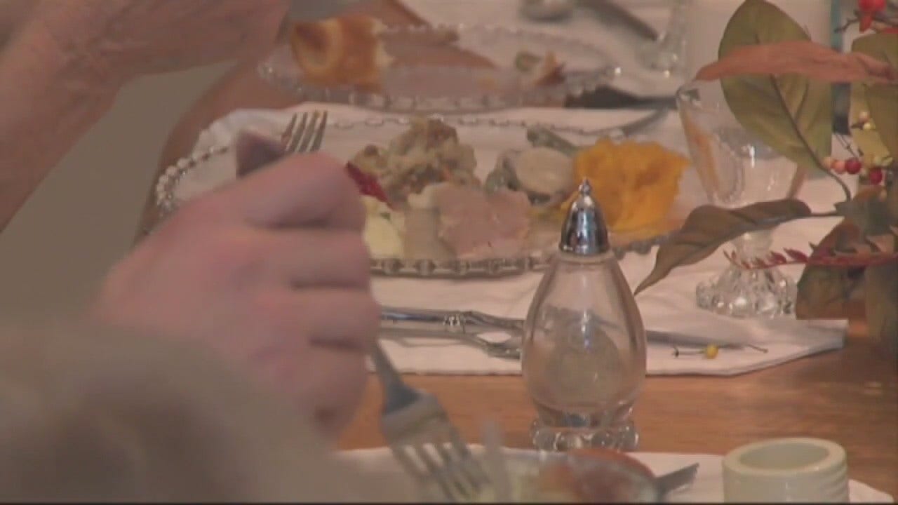 How to recover from overeating during Thanksgiving | FOX 2 Detroit