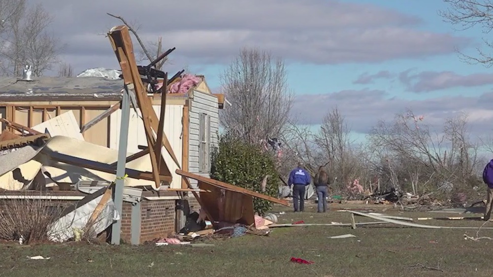 Aftermath of deadly tornadoes in several states | FOX 10 Phoenix