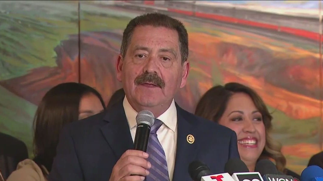 Rep. Garcia wins Dem. 4th District race for Congress | FOX 32 Chicago