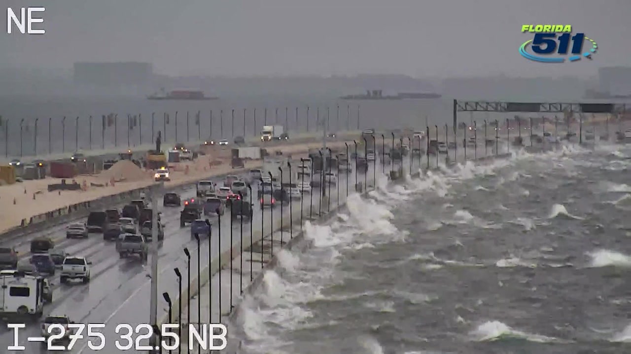 Waves crash alongside Howard Frankland Bridge | FOX 13 Tampa Bay