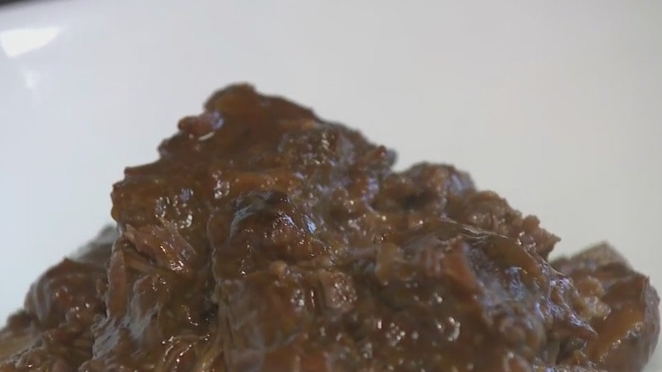 Beautiful and bold dishes