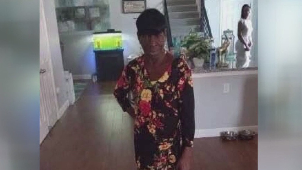 75-year-old woman with dementia goes missing after walking out of ...