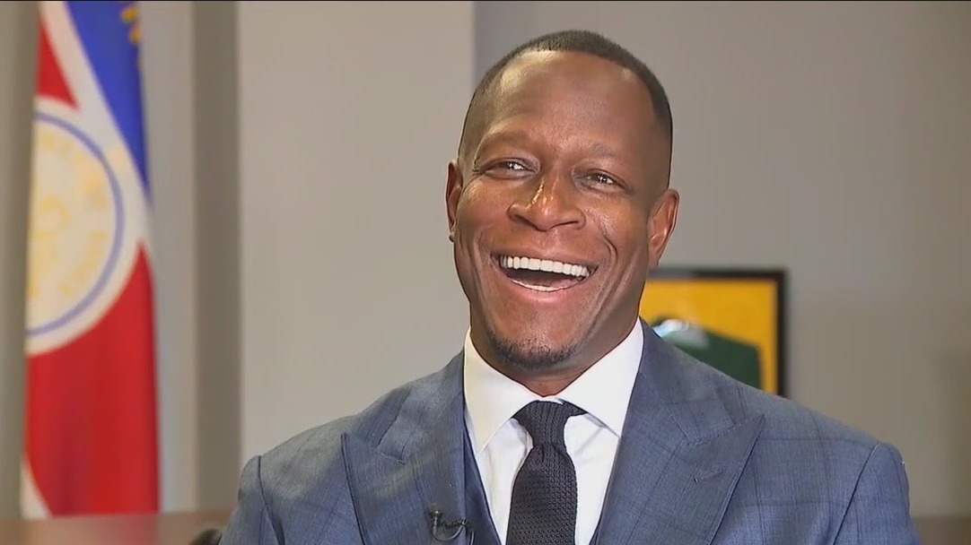 NJ native, NFL head coach Raheem Morris honored | FOX 5 New York