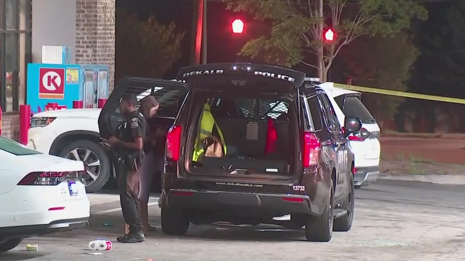 Triple shooting on Candler Road | FOX 5 Atlanta