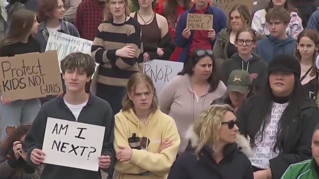 Nashville Protests Continue After Democrats Expelled From Tenn Legislature Fox 11 Los Angeles