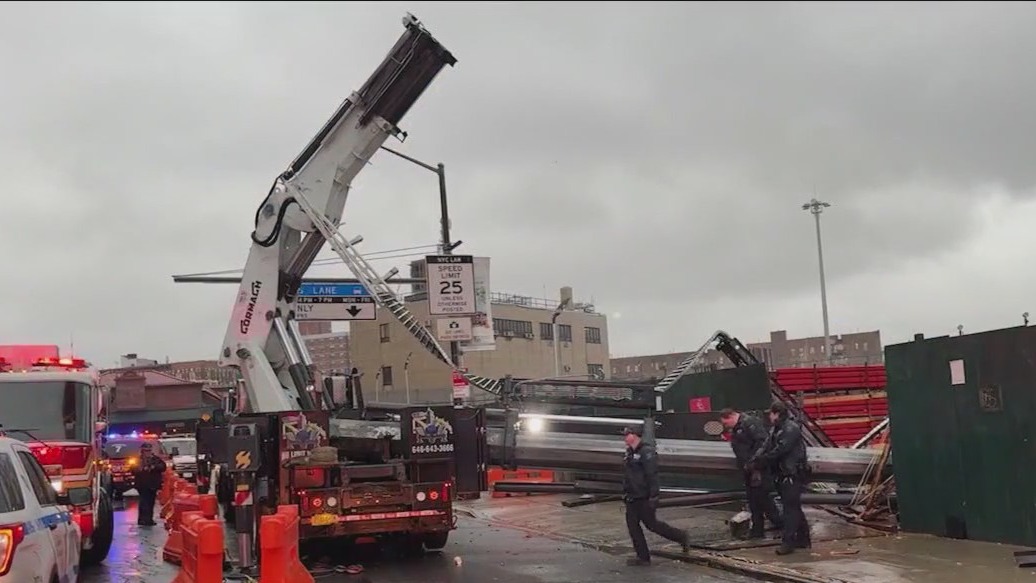 5 injured after boom truck collapse in Manhattan | FOX 5 New York