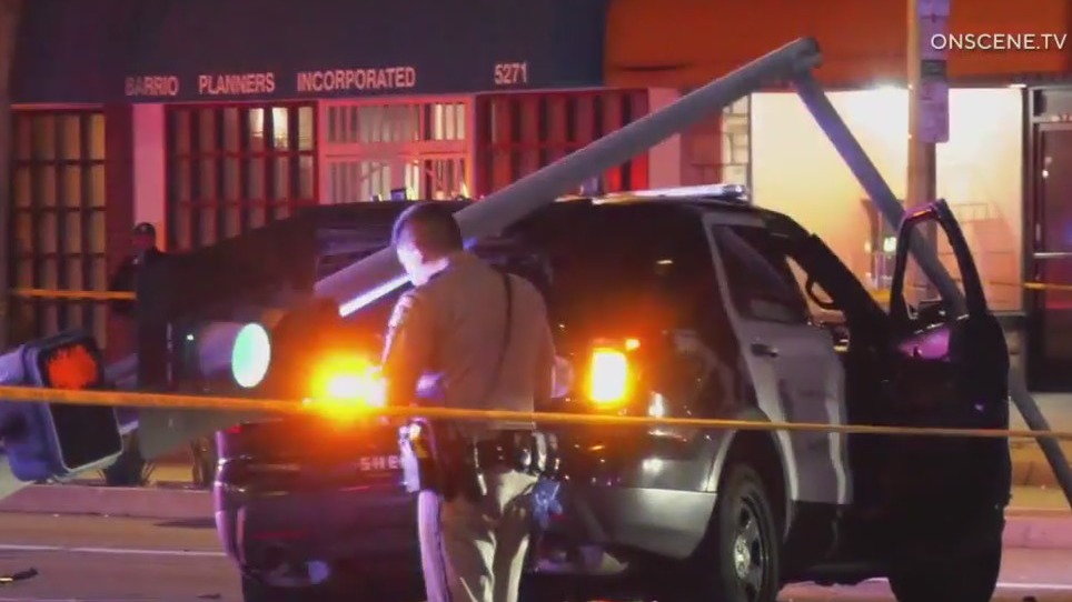 LASD deputies crash into each other | FOX 11 Los Angeles