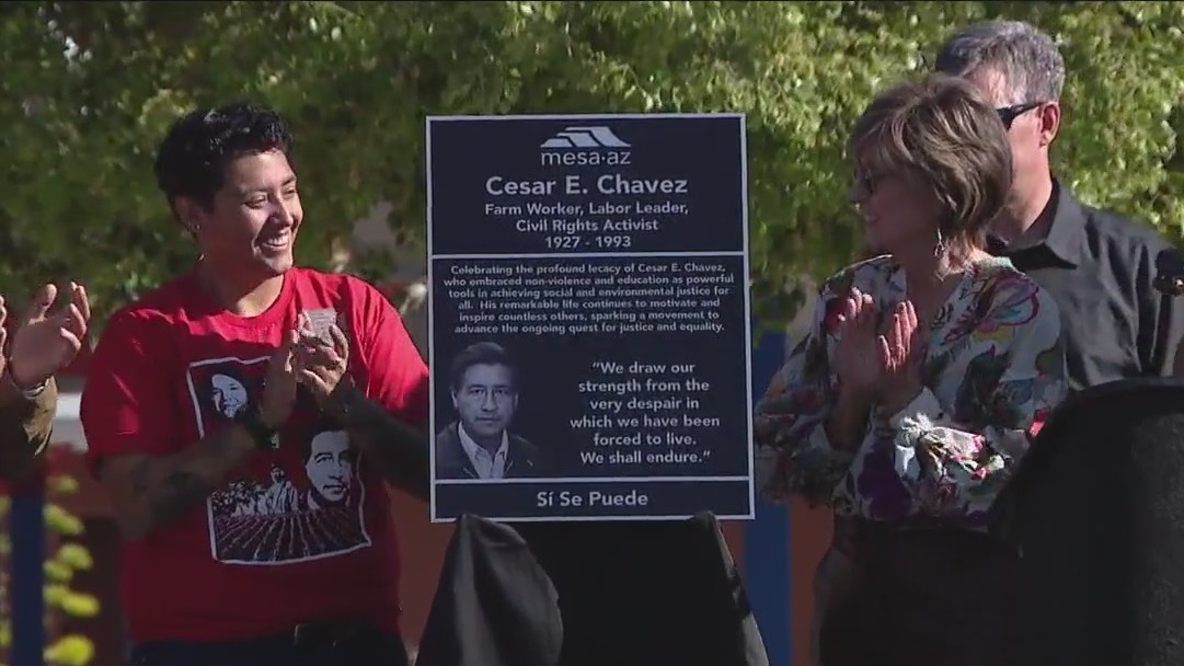 Mesa unveils new Cesar Chavez plaque | FOX 10 Phoenix