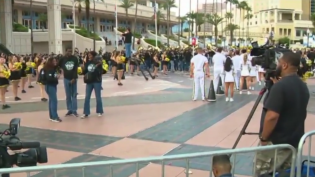 UCF fans party ahead of Gasparilla Bowl | FOX 51 Gainesville