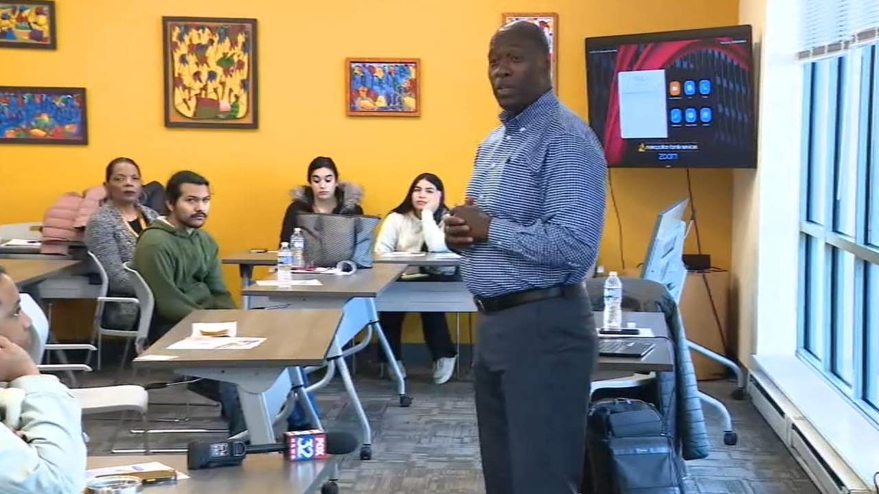 ‘Bridge to Construction’ apprenticeship program aims to build careers for Chicago residents ...