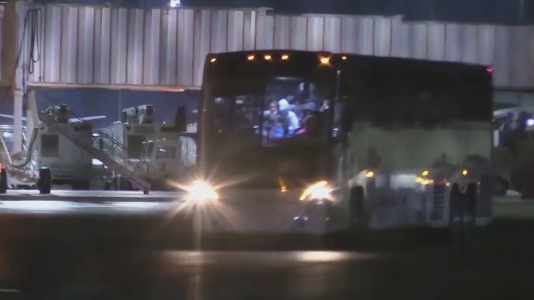 New Lenox to vote on unscheduled bus ordinance | FOX 32 Chicago