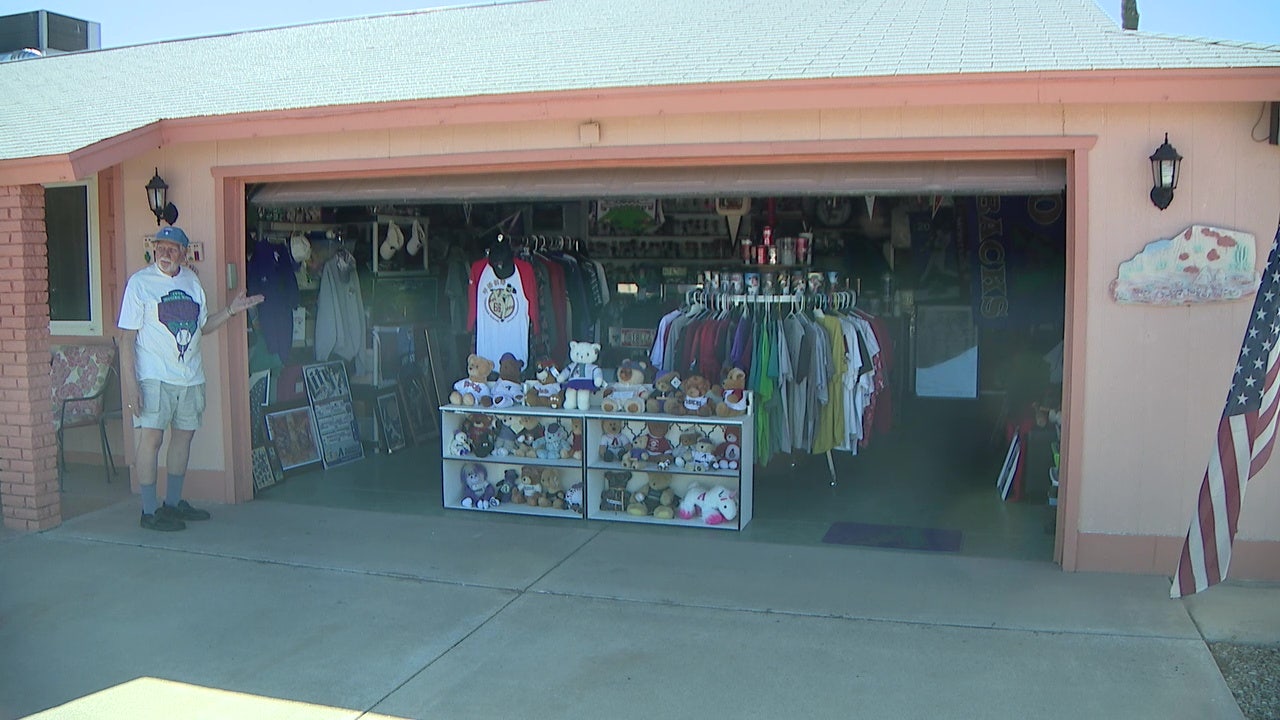 D-backs fan shows off his team collection | FOX 10 Phoenix