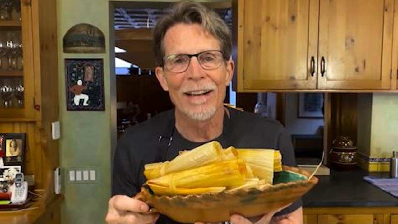 Chef Rick Bayless shares a perfect treat for the holiday season | FOX ...
