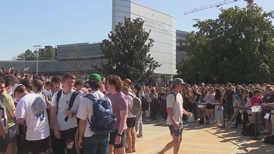 Vigil to remember Laken Riley, Wyatt Banks | FOX 5 Atlanta
