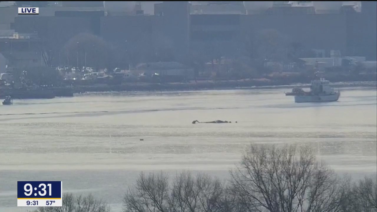 Rough conditions for first responders: DC crash | FOX 4 Dallas-Fort Worth