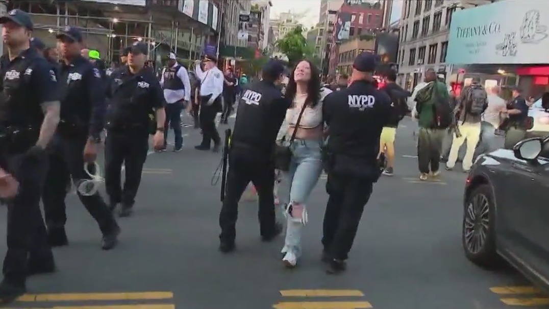 Multiple arrests, molotov cocktail seized after Jordan Neely protests ...