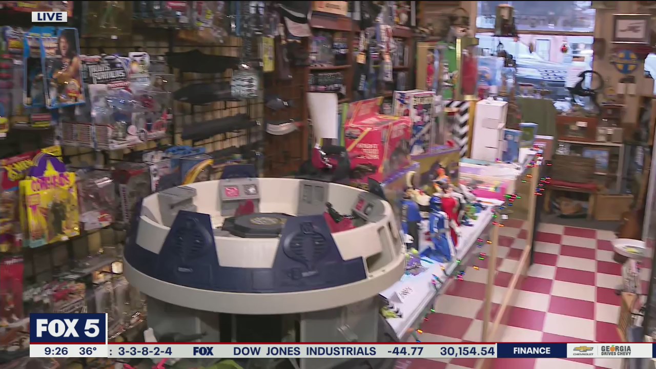 The Wright Stuff Records & Collectibles | FOX 5 Atlanta