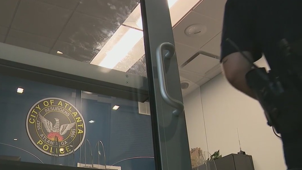 Airport police evacuate precinct office due to dead rat | FOX 5 Atlanta