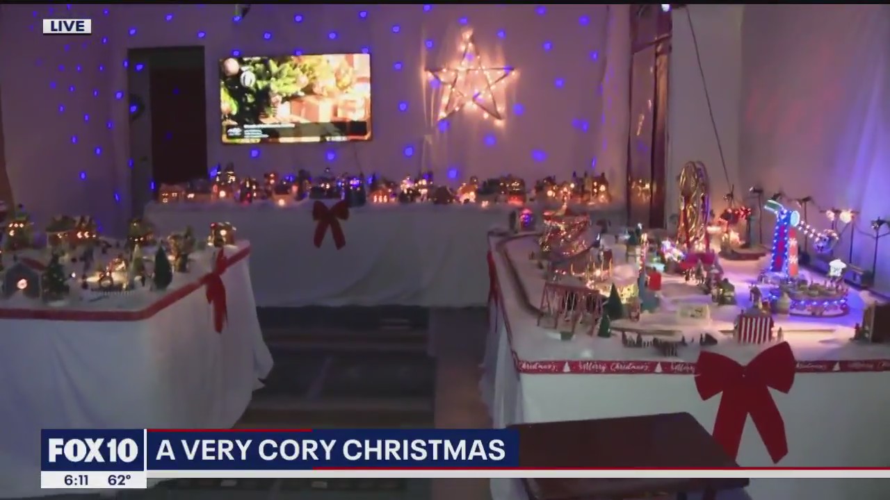 Very Cory Christmas: 'The Christmas Village' in Goodyear | FOX 10 Phoenix