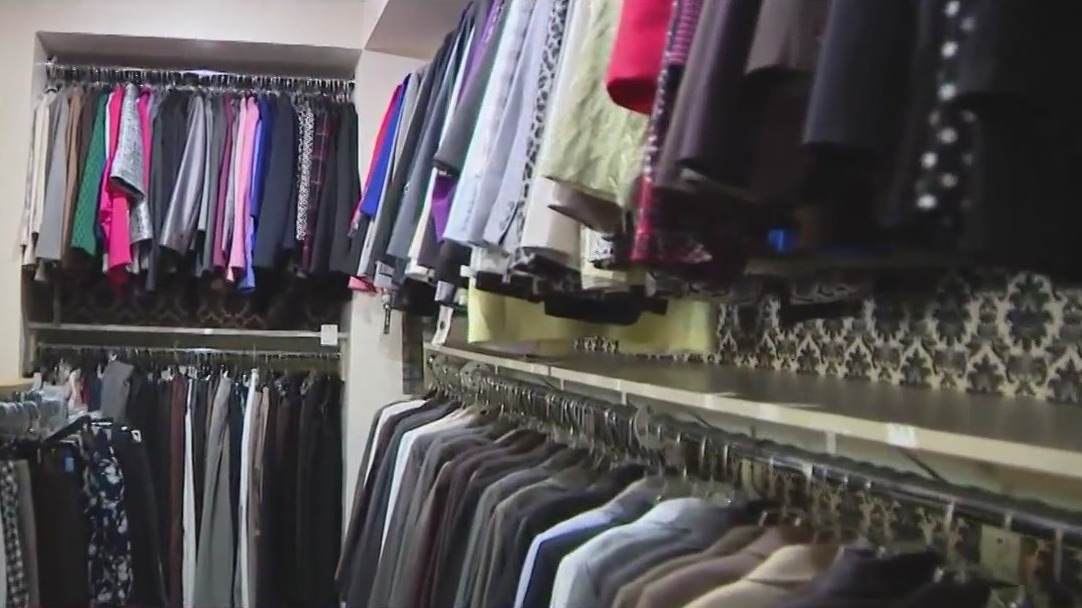 Event helps female vets 'dress for success' | FOX 10 Phoenix