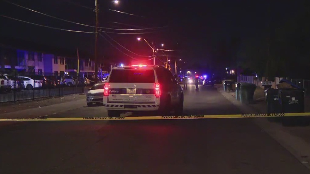 Man, woman hurt in Phoenix stabbing | FOX 10 Phoenix