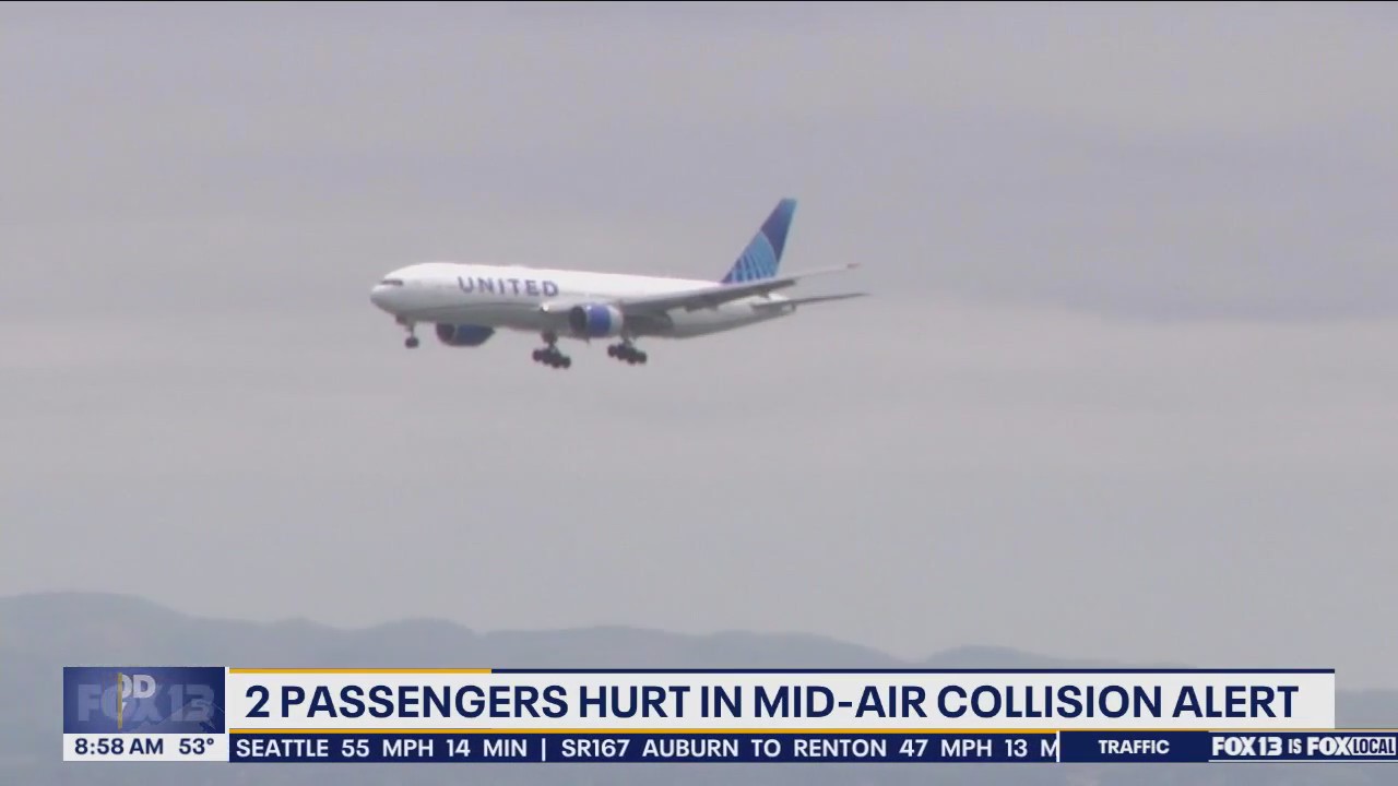 2 passengers hurt in mid-air collision alert on United Airlines flight ...