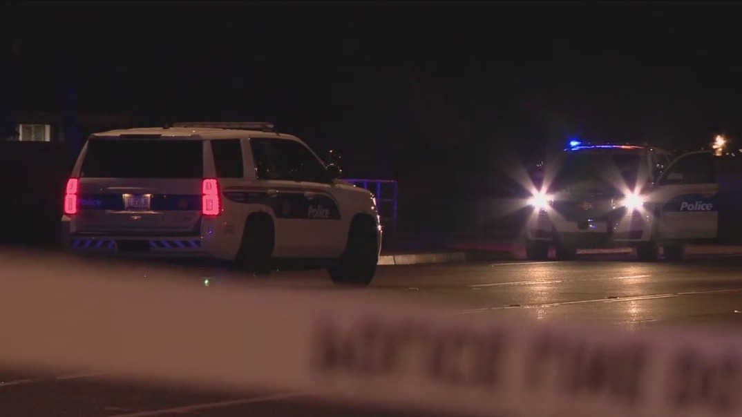 2 men seriously hurt in west Phoenix collision | FOX 10 Phoenix