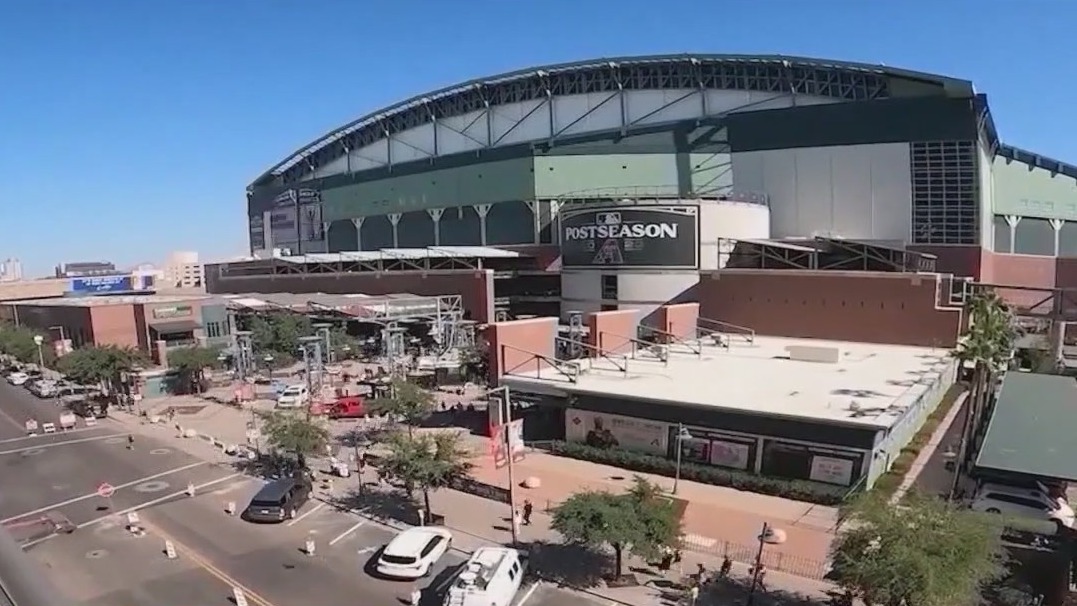 Movement in Chase Field renovations bill | FOX 10 Phoenix