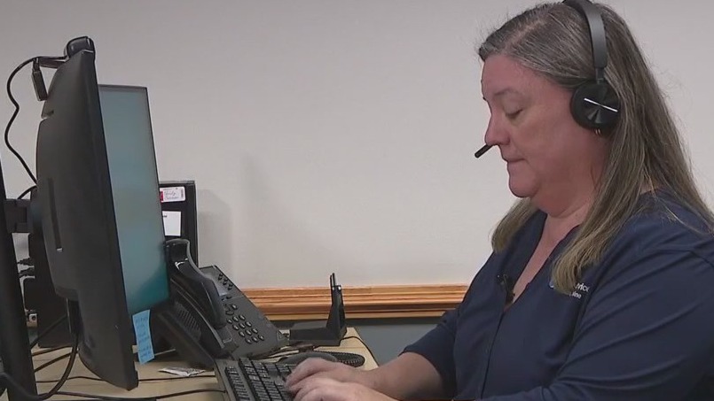 988 hotline: Counselor's own grief helps others through crisis | FOX6 ...