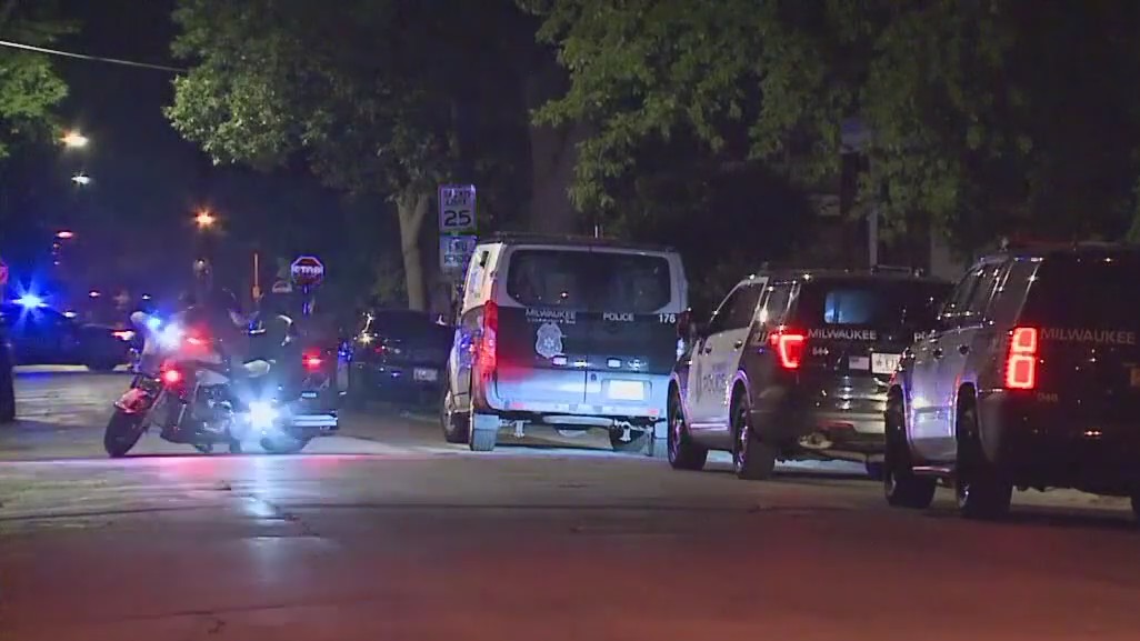 Shooting near Milwaukee school, girls wounded | FOX6 Milwaukee