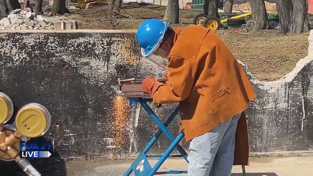 FOX 29 LIVE: Bill visits the Laborers Training Center in Exton, PA ...