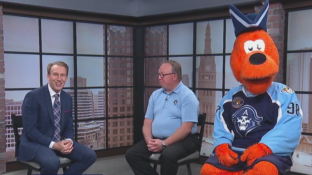 Admirals mascot Roscoe joins FOX6 WakeUp | FOX6 Milwaukee