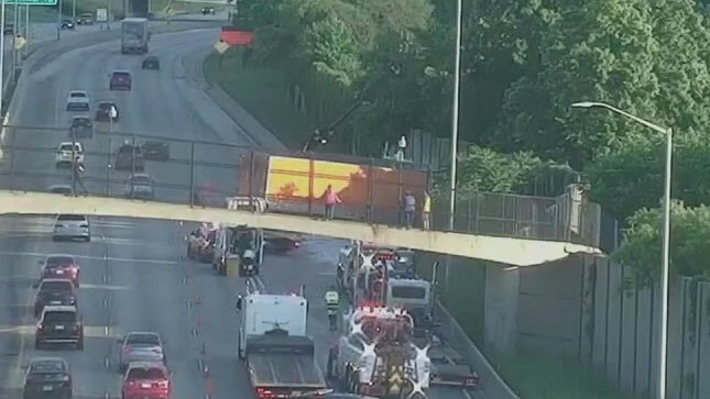 Semi hauling toilet paper crashes on I-43 | FOX6 Milwaukee